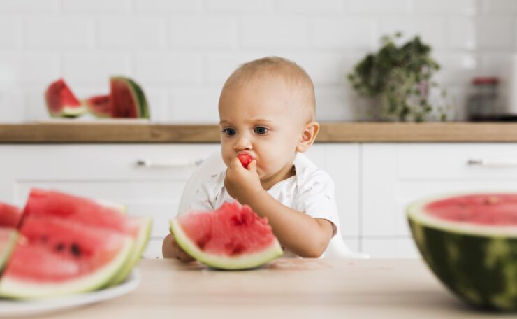 Baby-led weaning: Zelf je baby leren eten. Een stap-voor-Stap ...